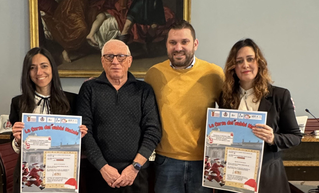 Novara: torna la Corsa dei Babbi Natale per beneficenza - Corriere di ...